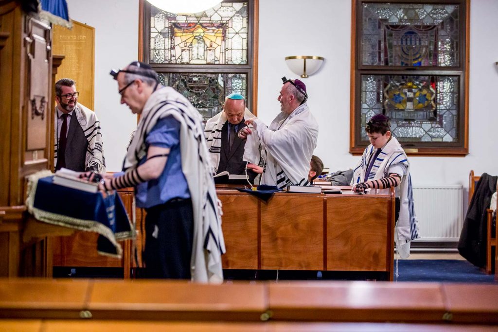 Woodside Park Synagogue London Bar Mitzvah Photography